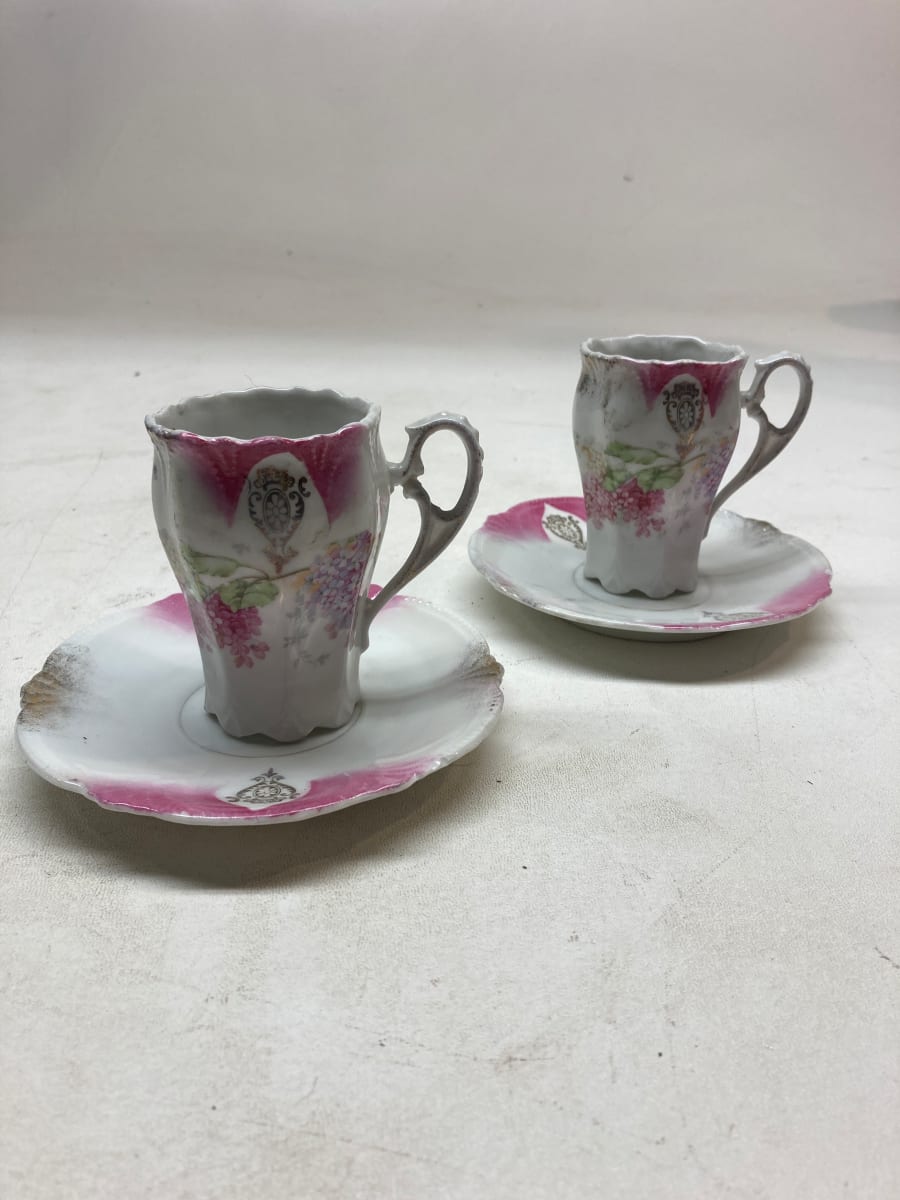 Pair of victorian era cups and saucers from the collection of TIMELINES ...