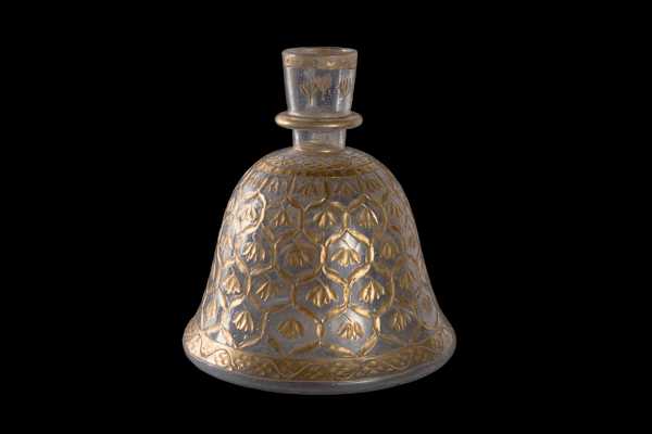 Mughal Huqqa Base from the collection of Hayrat Fine Gems & Arts ...