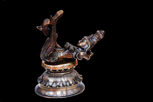 Selfie Queen Series by Siri Devi Khandavilli | Artwork Archive