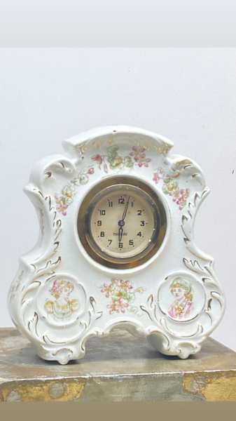 Mercedes porcelain clock from the collection of TIMELINES ANTIQUES ...