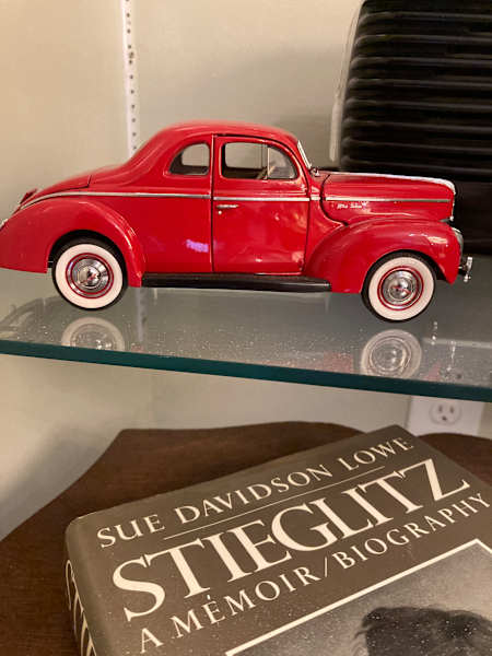 die cast red old time car from the collection of TIMELINES ANTIQUES ...