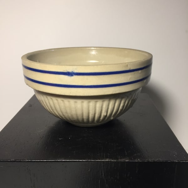 Red Wing mixing bowl from the collection of TIMELINES ANTIQUES ...