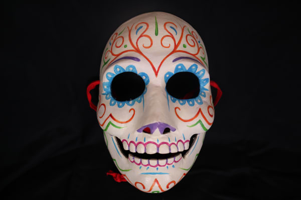 Lisa from the collection of Mask Alive Museum & Cultural Center ...